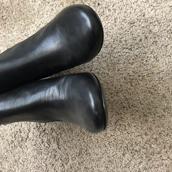 Tory Burch | Shoes | Tory Burch Gemini Link Booties | Poshmark